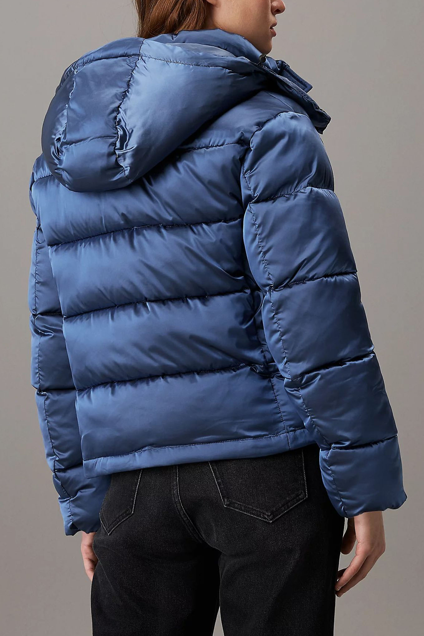CALVIN KLEIN SHINY MONOLOGO ND SHORT PUFFER J20J224616 Calvin Klein